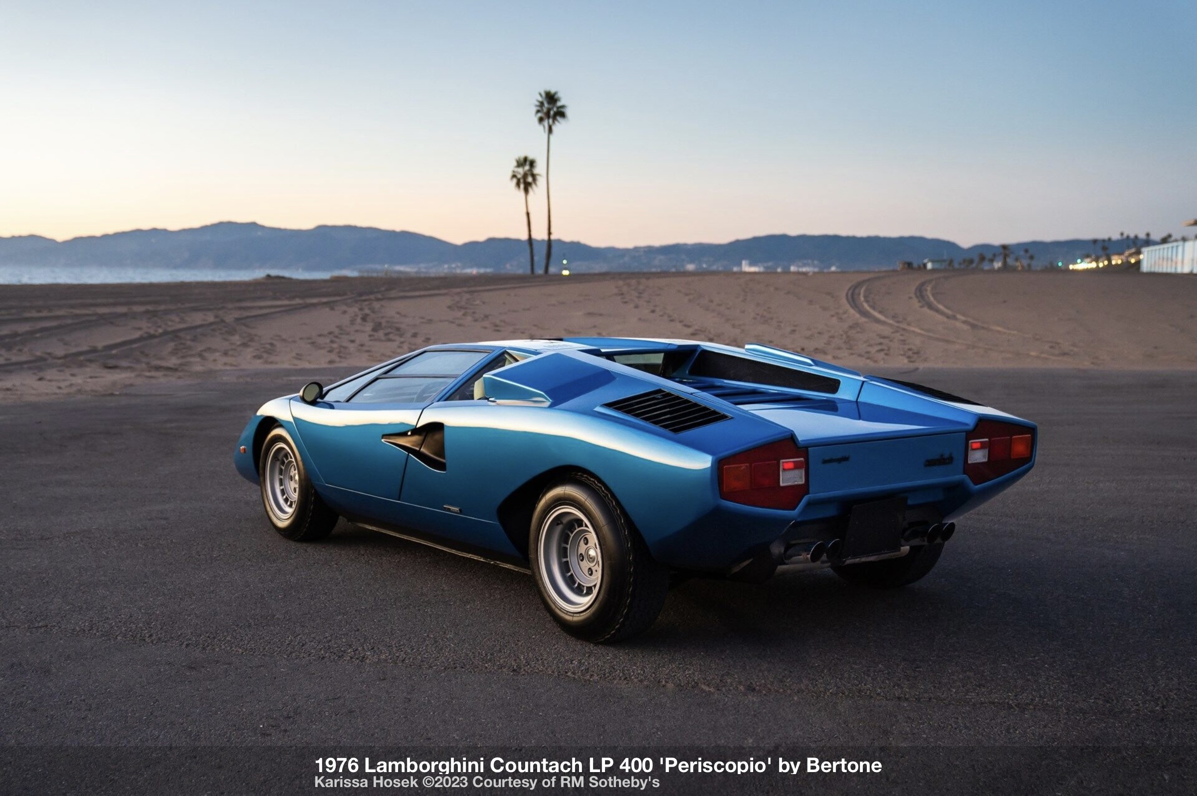 Detail on 1976 Lamborghini Countach LP400 1120172