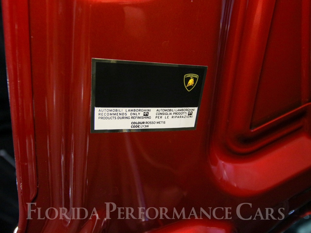 Detail on 2005 Lamborghini Gallardo ZHWGU11M75LA02323